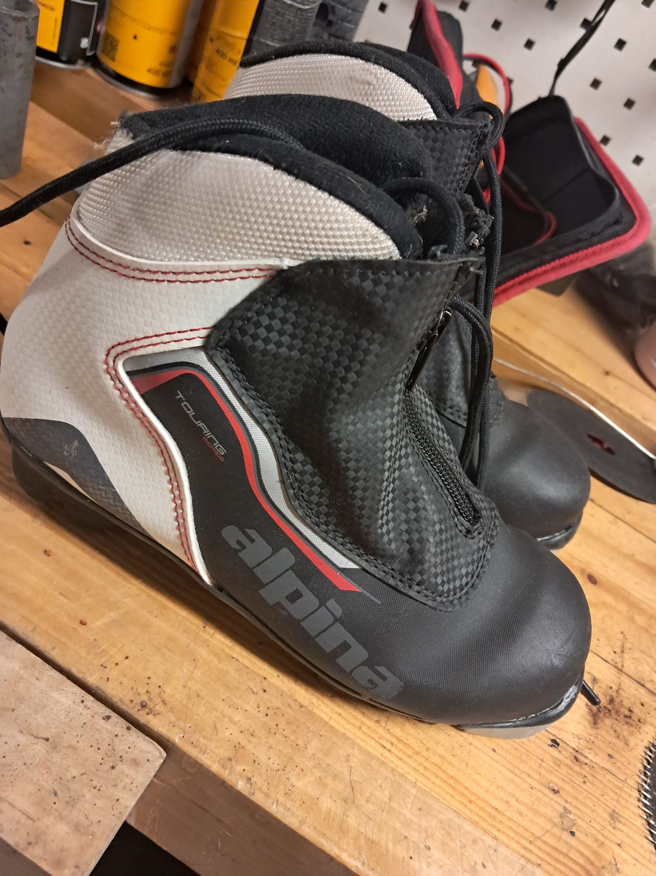 Alpina nnn mono, koko 34 | Tori