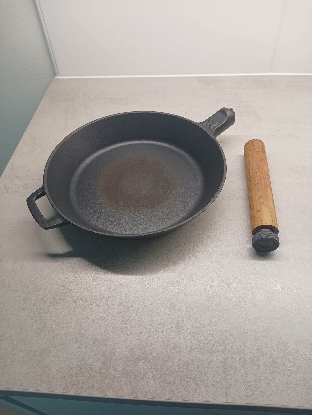 Fiskars Norden 24 cm Valurautainen Paistinpannu | Tori