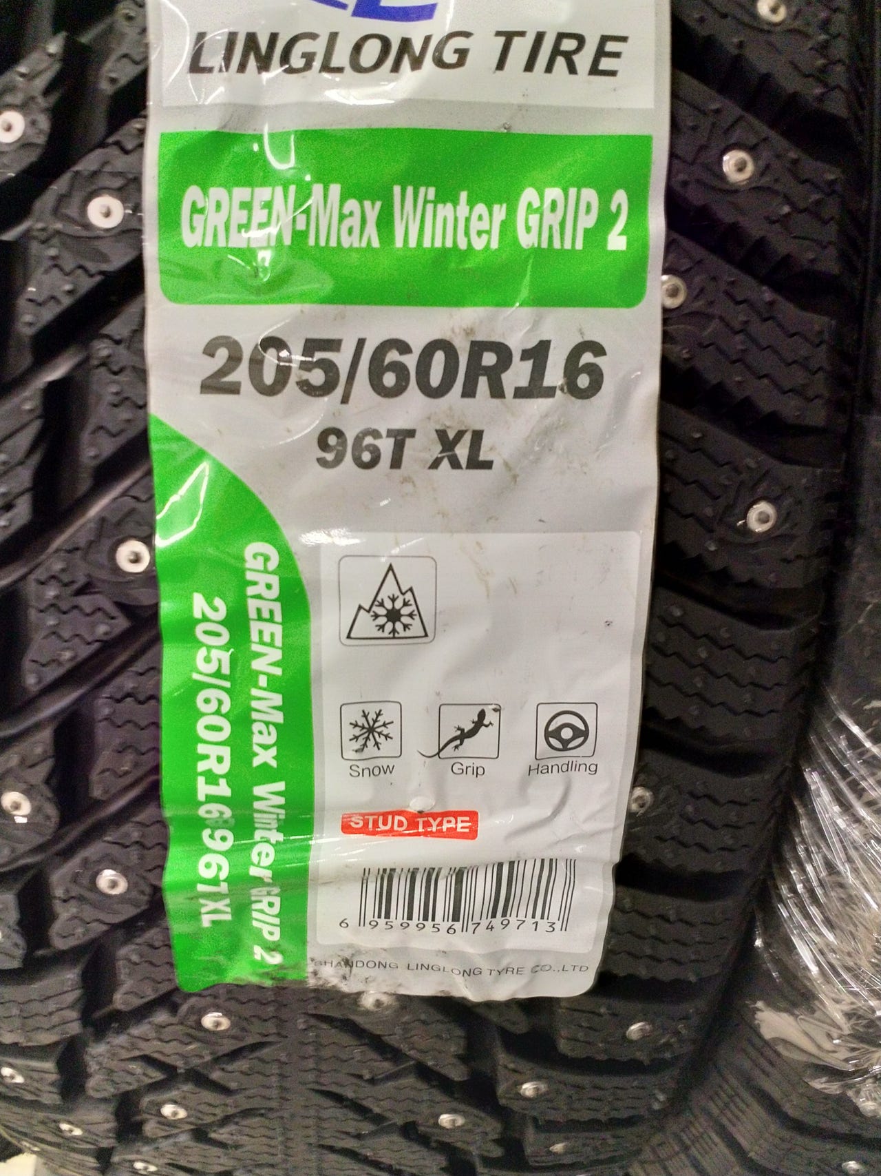 LingLong "GreenMax Winter Grip 2" 205/60R16 96T XL | Tori