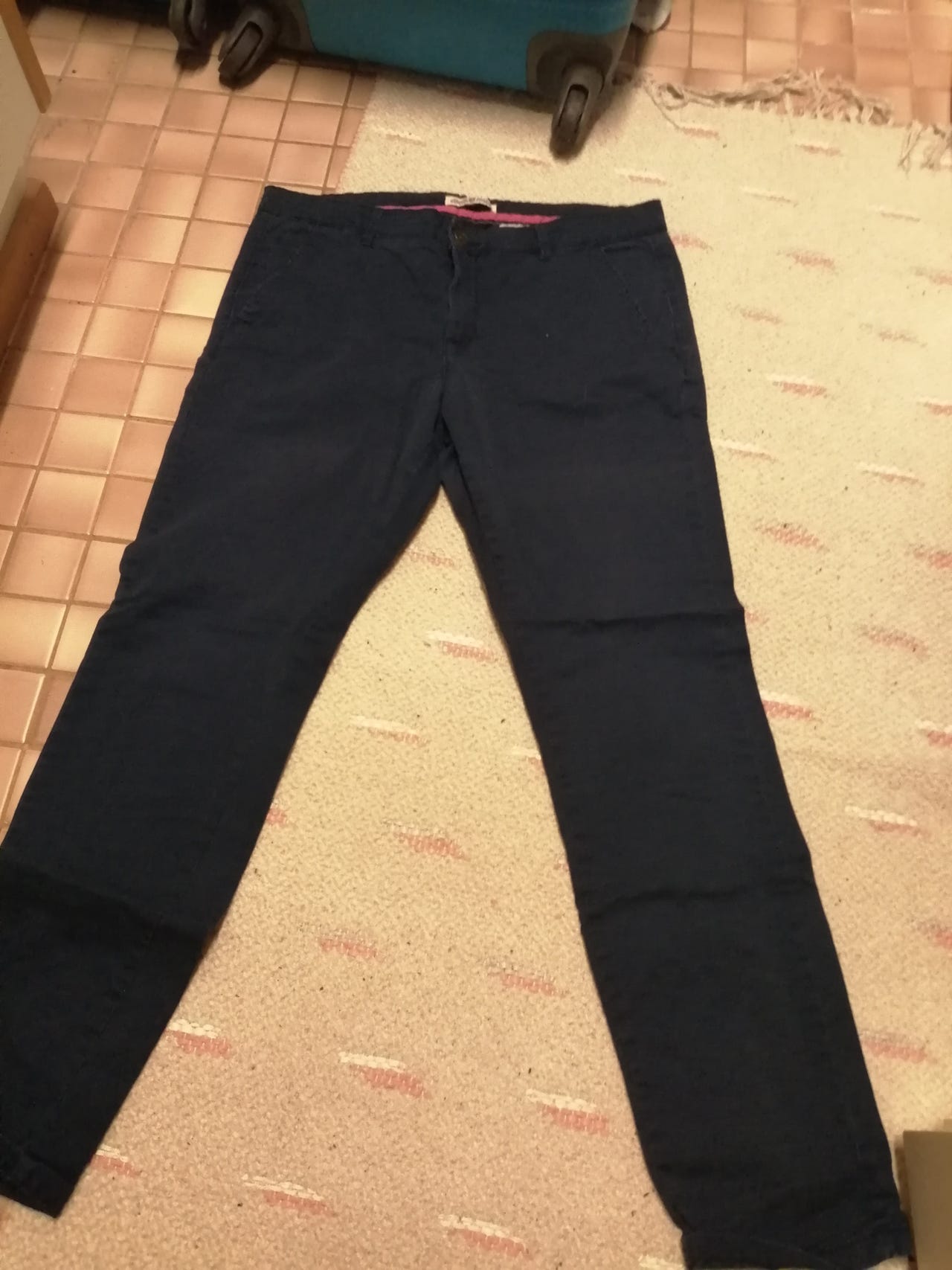 Siniset housut 42 | Tori