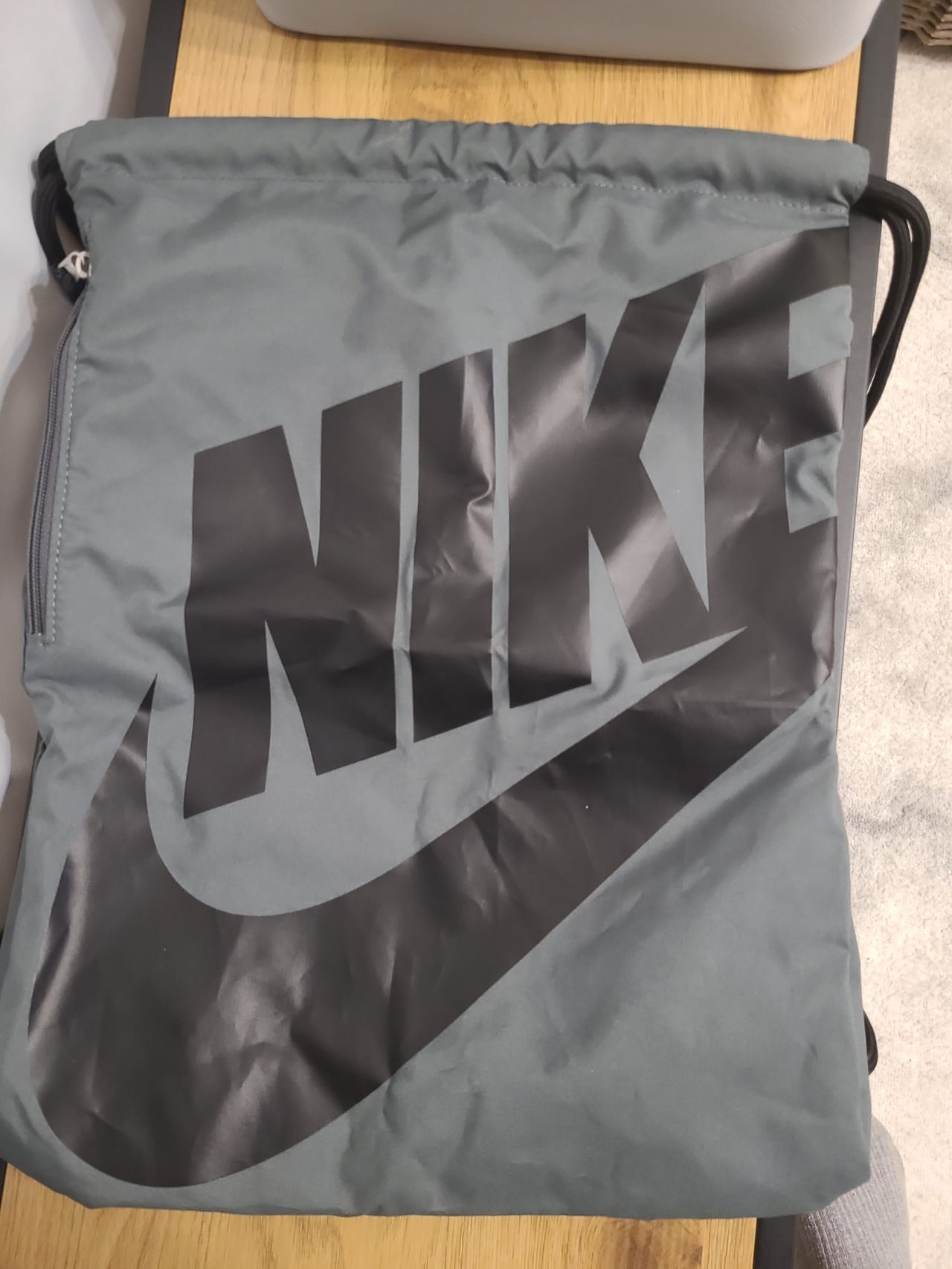 Nike jumppakassi | uusi | Tori