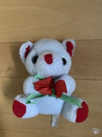 Ystävälle vaikka ystävänpäivänä lahjaksi pieni nalle Valentine's Day | Tori