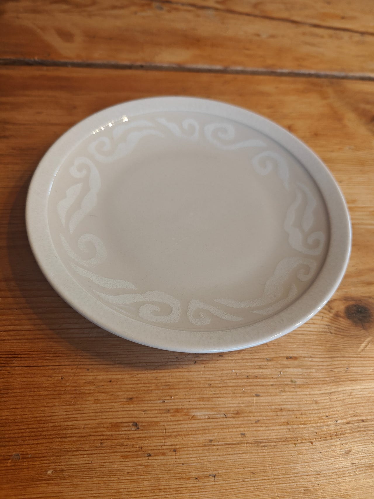 Pentik vanilja lautanen 17cm 9 kpl | Tori