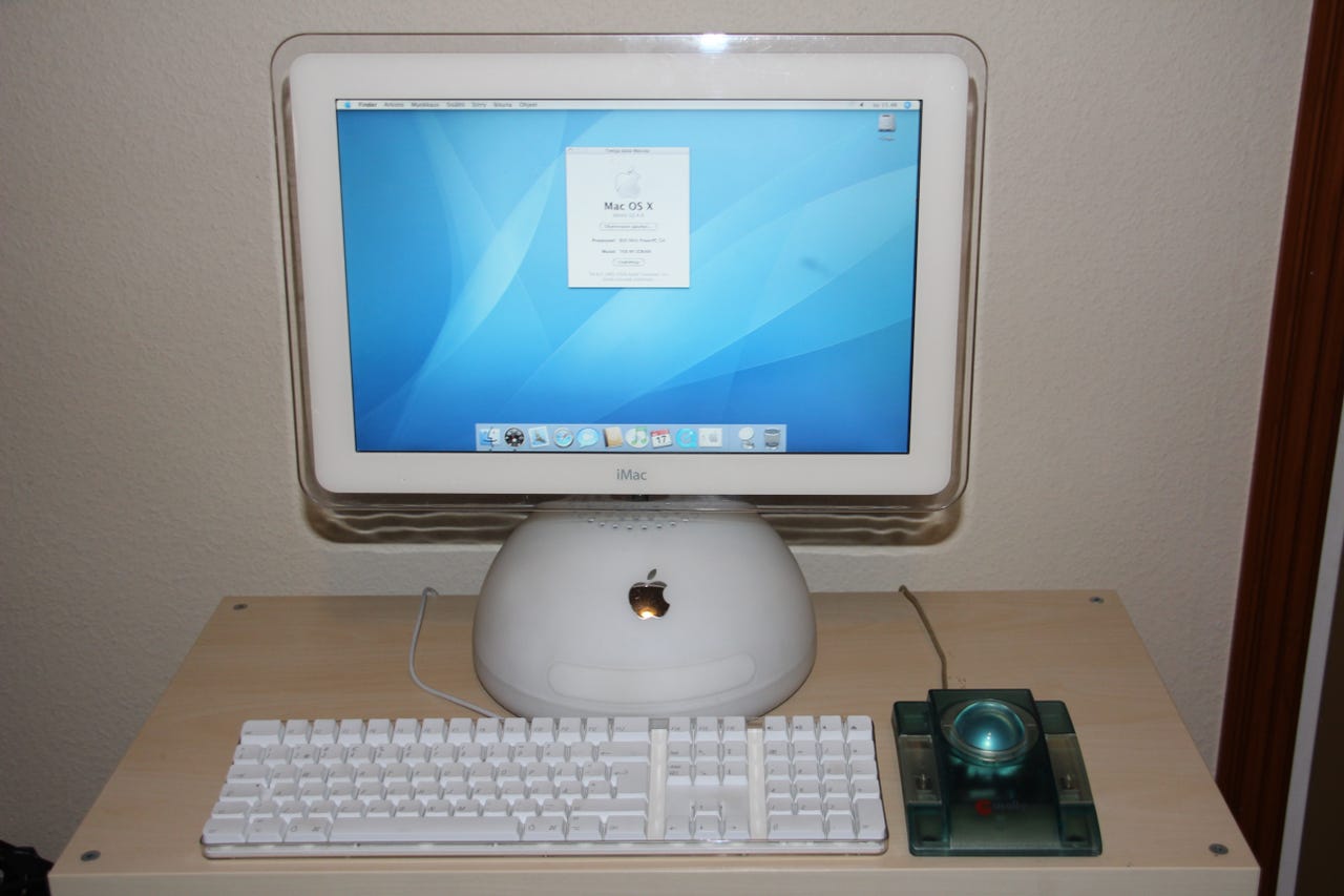 iMac G4 15" + oheislaitteet 800MHz CPU/GeForce4 MX 32MB/768MB RAM/80GB ...