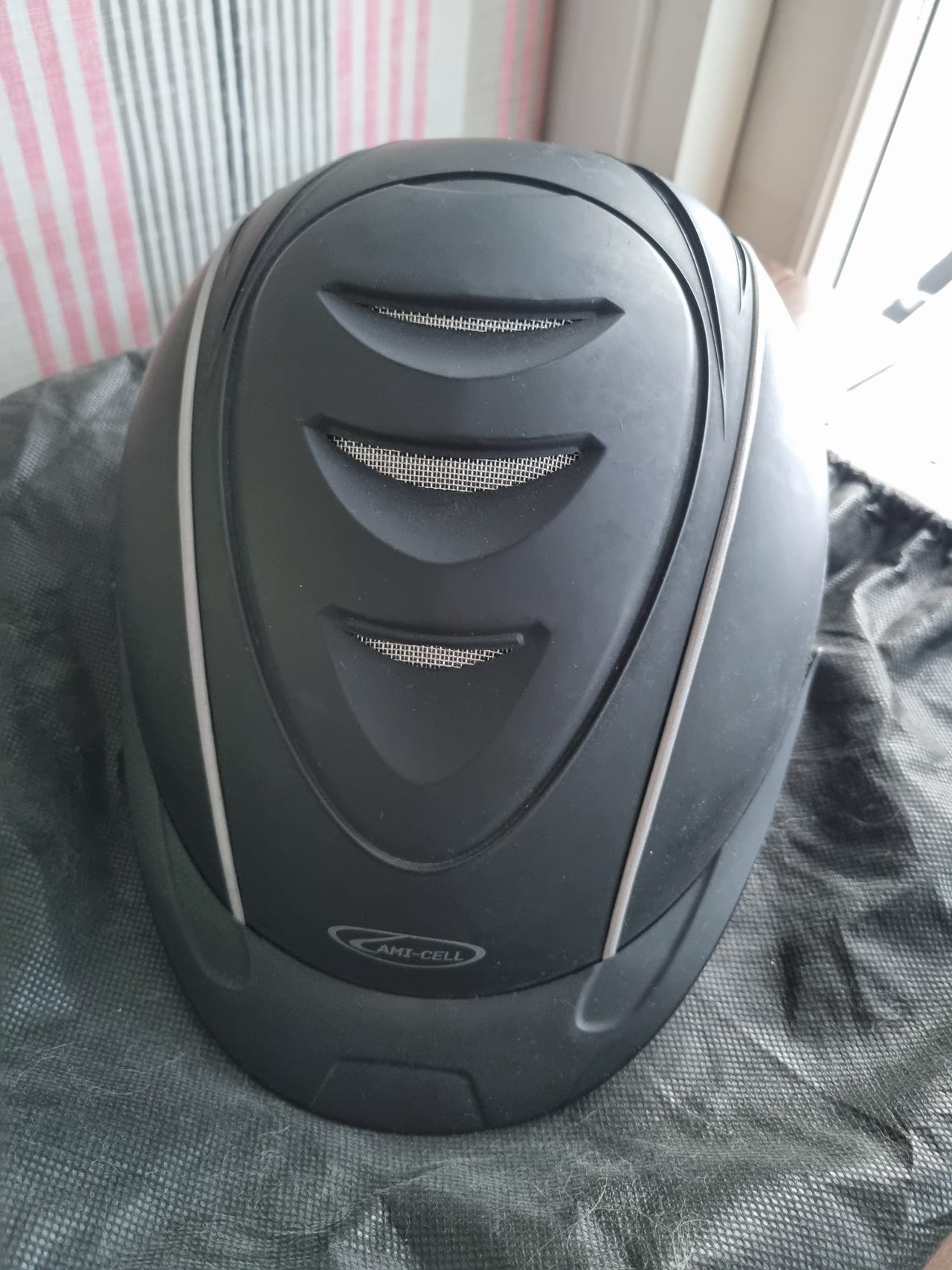 Lami-cell ratsastuskypärä koko 57-61 | Tori