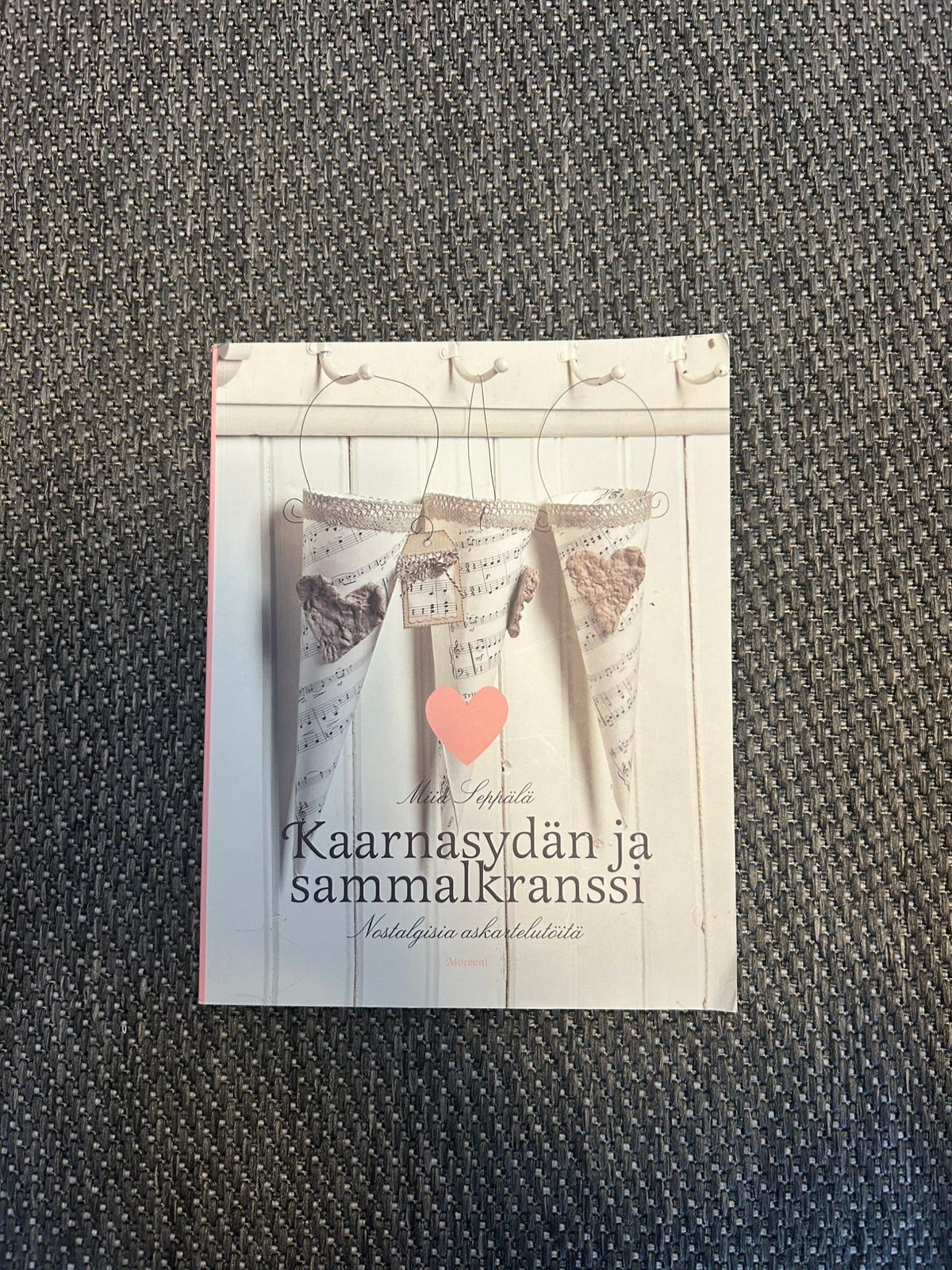 Askartelu kirja | Tori