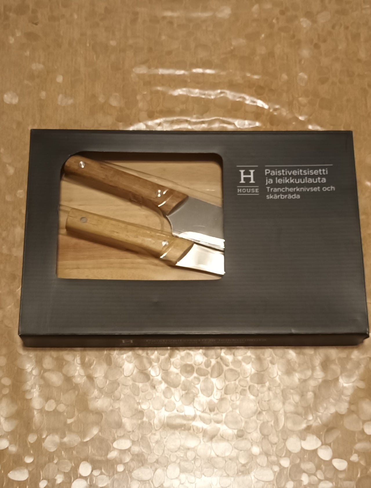 Paistiveitsisetti ja leikkuulauta | Tori
