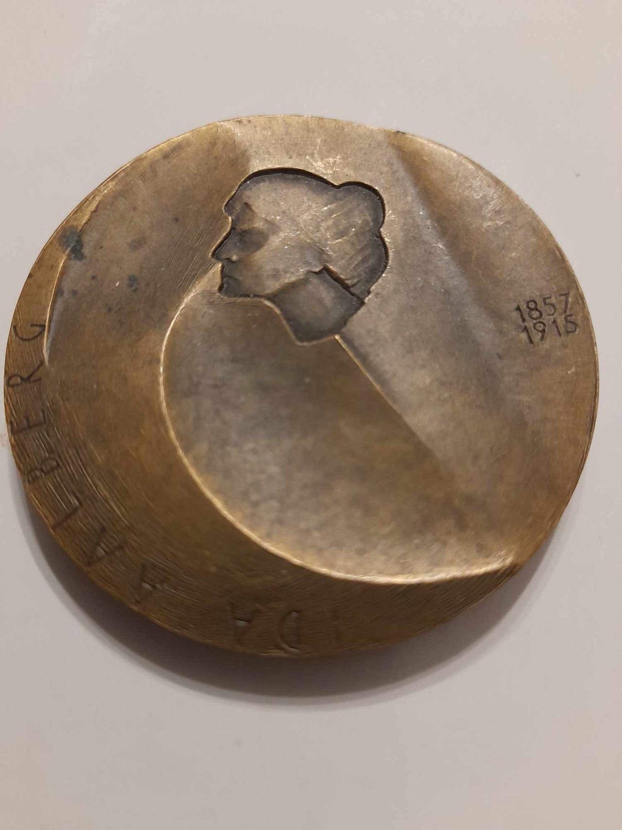 Ida Aalberg mitali | Tori