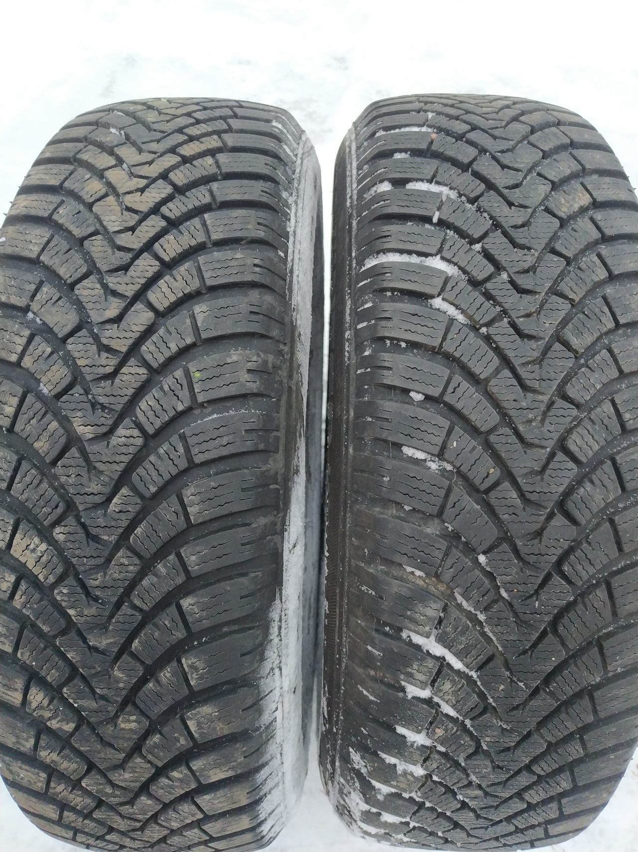 2 kpl 215/65-17 9-10mm Falken SUV | Tori