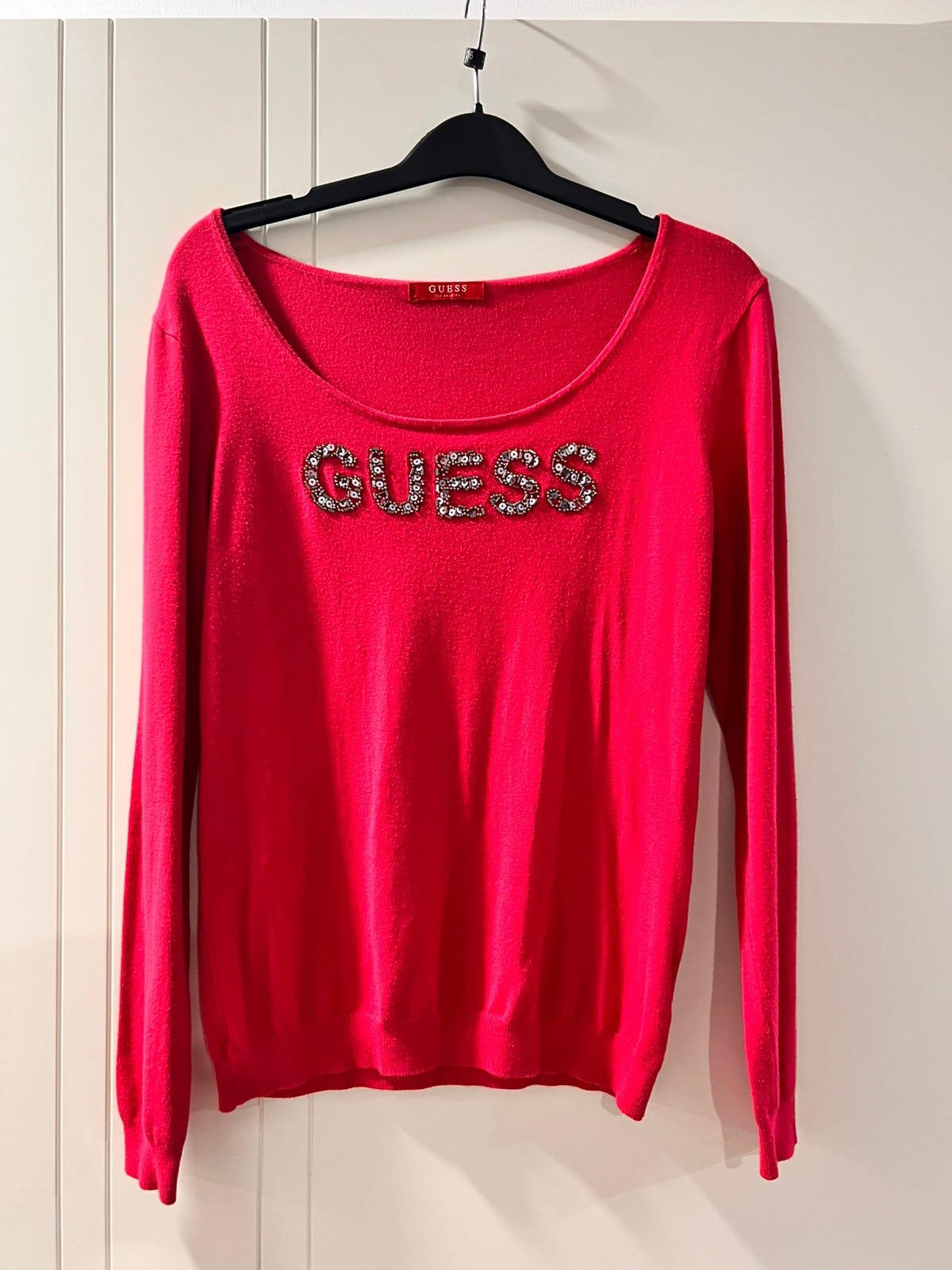 Guess pinkki paita, koko S / M | Tori