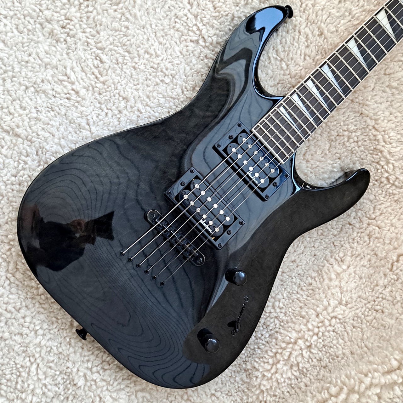 Jackson Dinky ja kova laukku | Tori