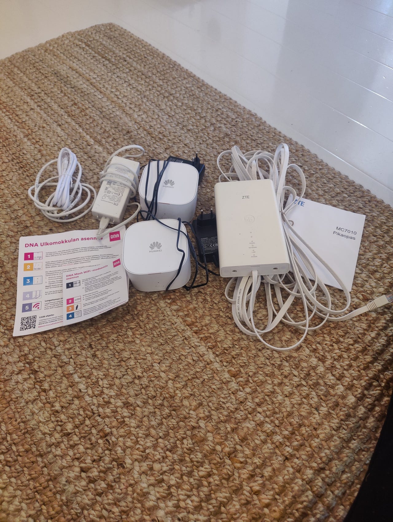 5g ulkomokkula ja 2kpl dna mesh wifi modeemeja | Tori