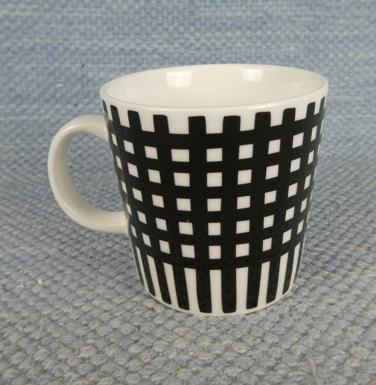 Arabia Ruutu muki musta Teema malli | Tori