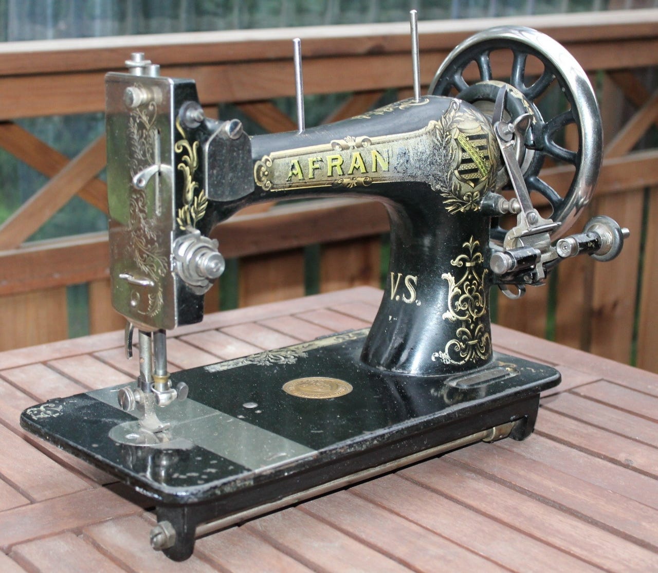 Ompelukone paino 10kg vintage Saksa Biesolt & Locke Afrana 1800-luku ...