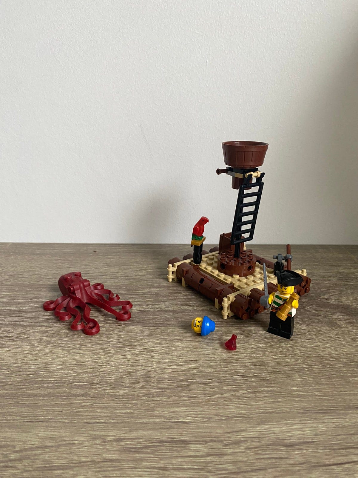Lego Pirates 6240: Kraken Attackin' | Tori