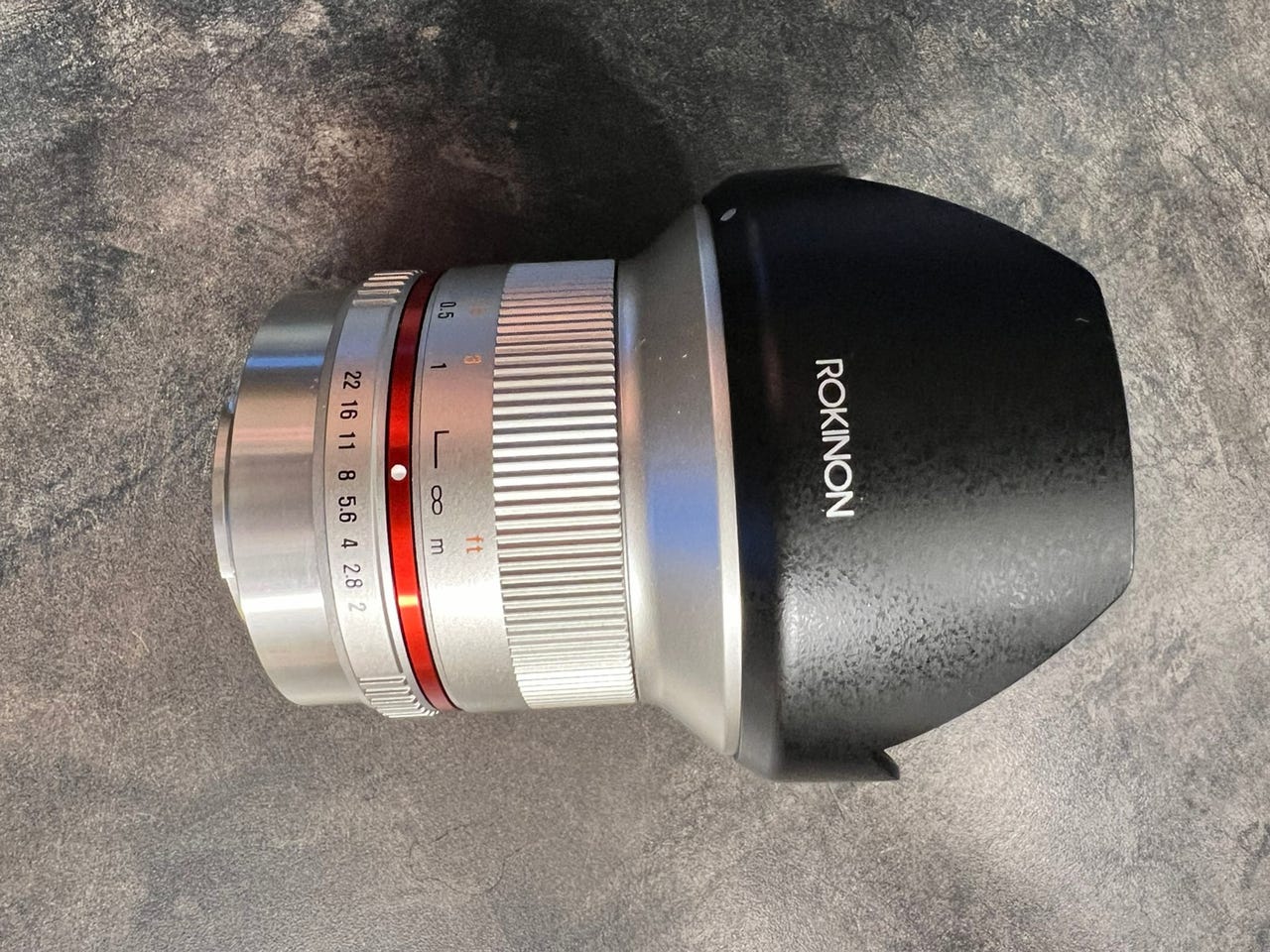 Rokinon 12mm f/2 NCS CS (Fujifilm X) | Tori