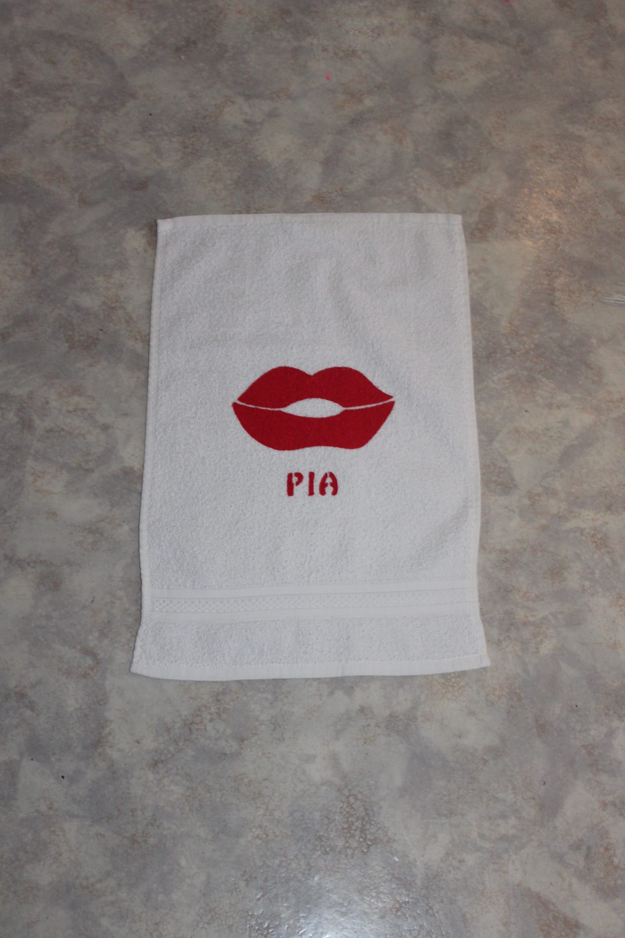 Huulet pyyhe, nimellä (uusi) | Tori