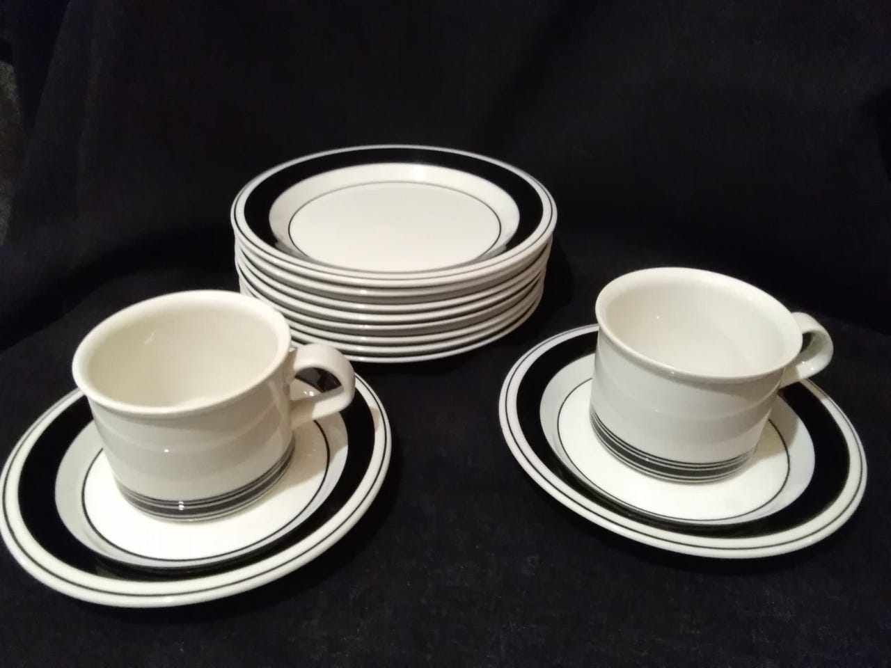 Arabia Faenza Mustaraita Vati Pullalautaset Kahvikupit | Tori