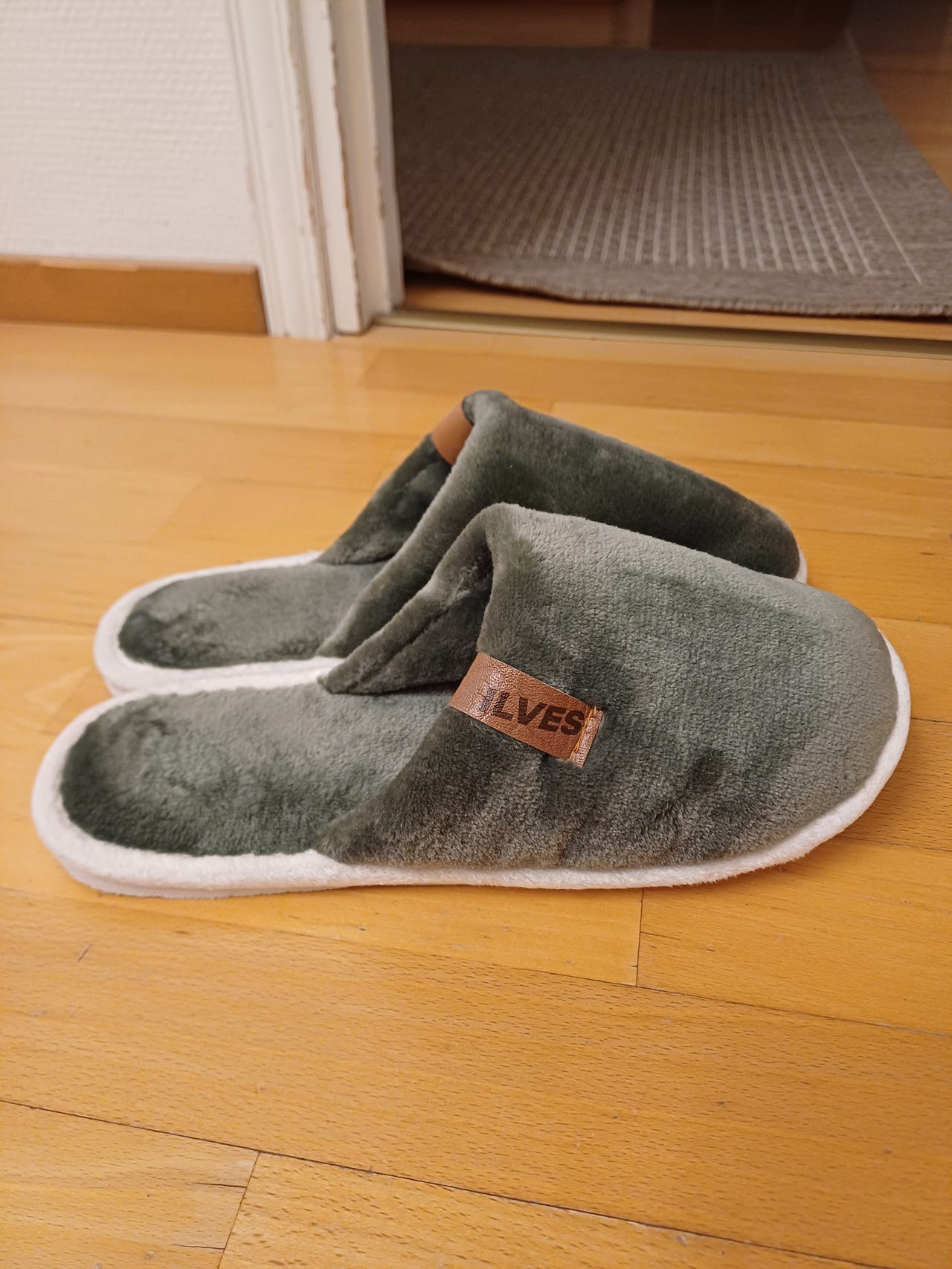 Ilves aamutossut koko 37/38 | Tori