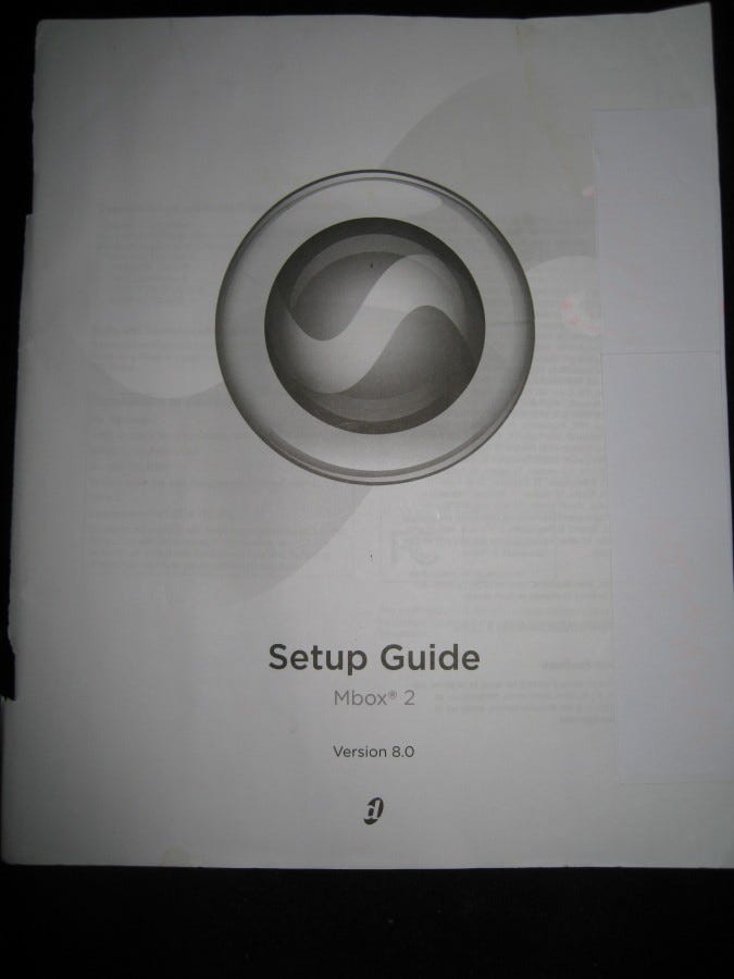 ASENNUSOPAS / SETUP GUIDE Mbox 2 (R) / version 8.0 | Tori