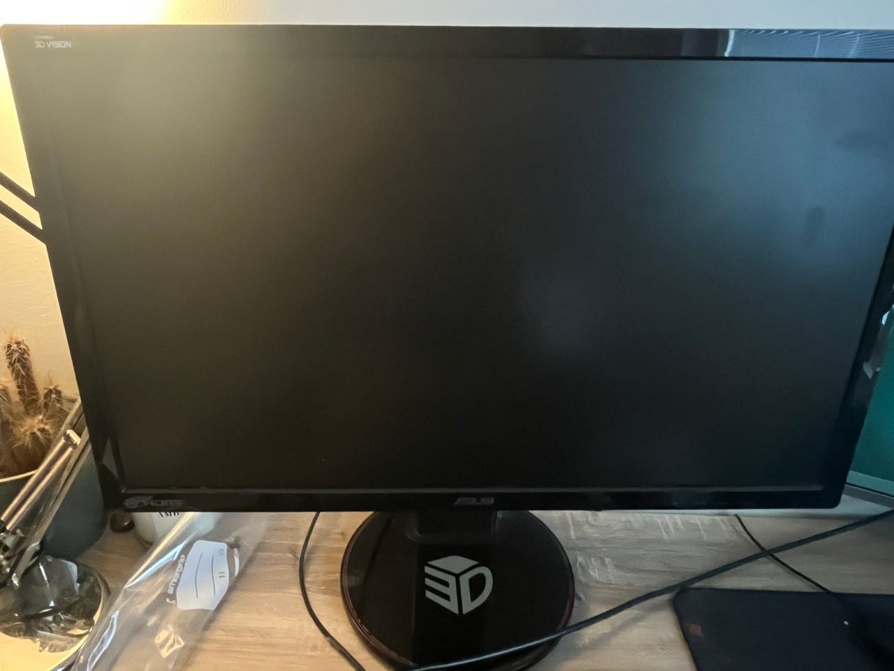 ASUS VG248 144hz 1920x1080 pelimonitori. | Tori