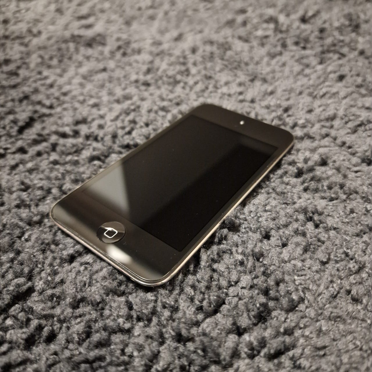 Apple Ipod Touch 4 Gen A1367 / MC544KS/A | Tori