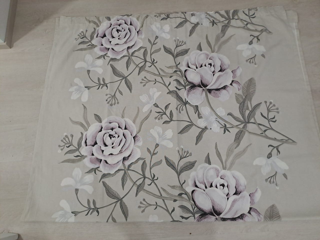 Vallila Charlotte verho 140 x 225 cm | Tori