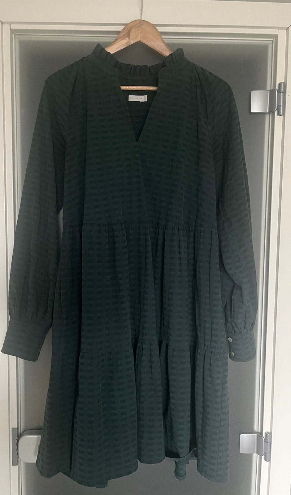 Myydään Gauhar Alice mekko | Tori