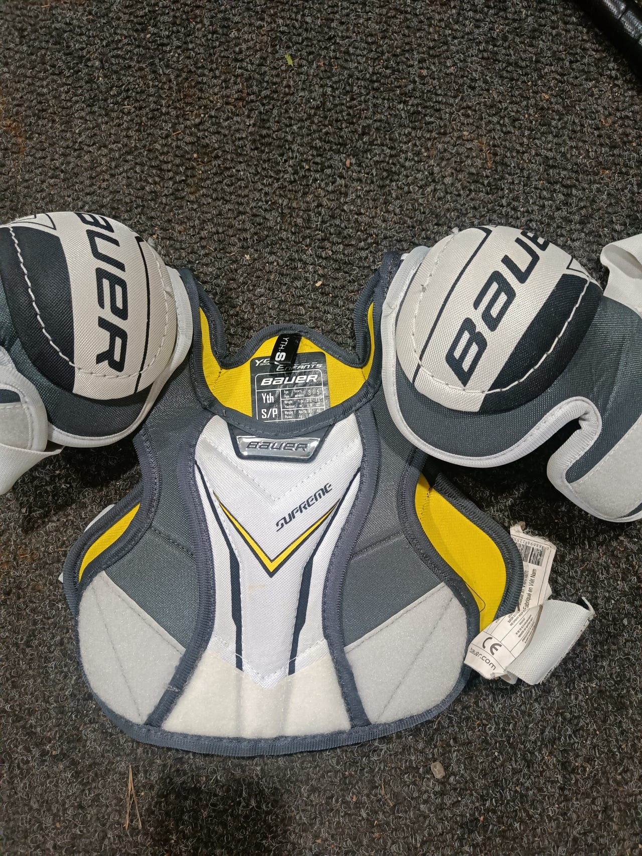 Bauer rintapanssari, koko youth S | Tori