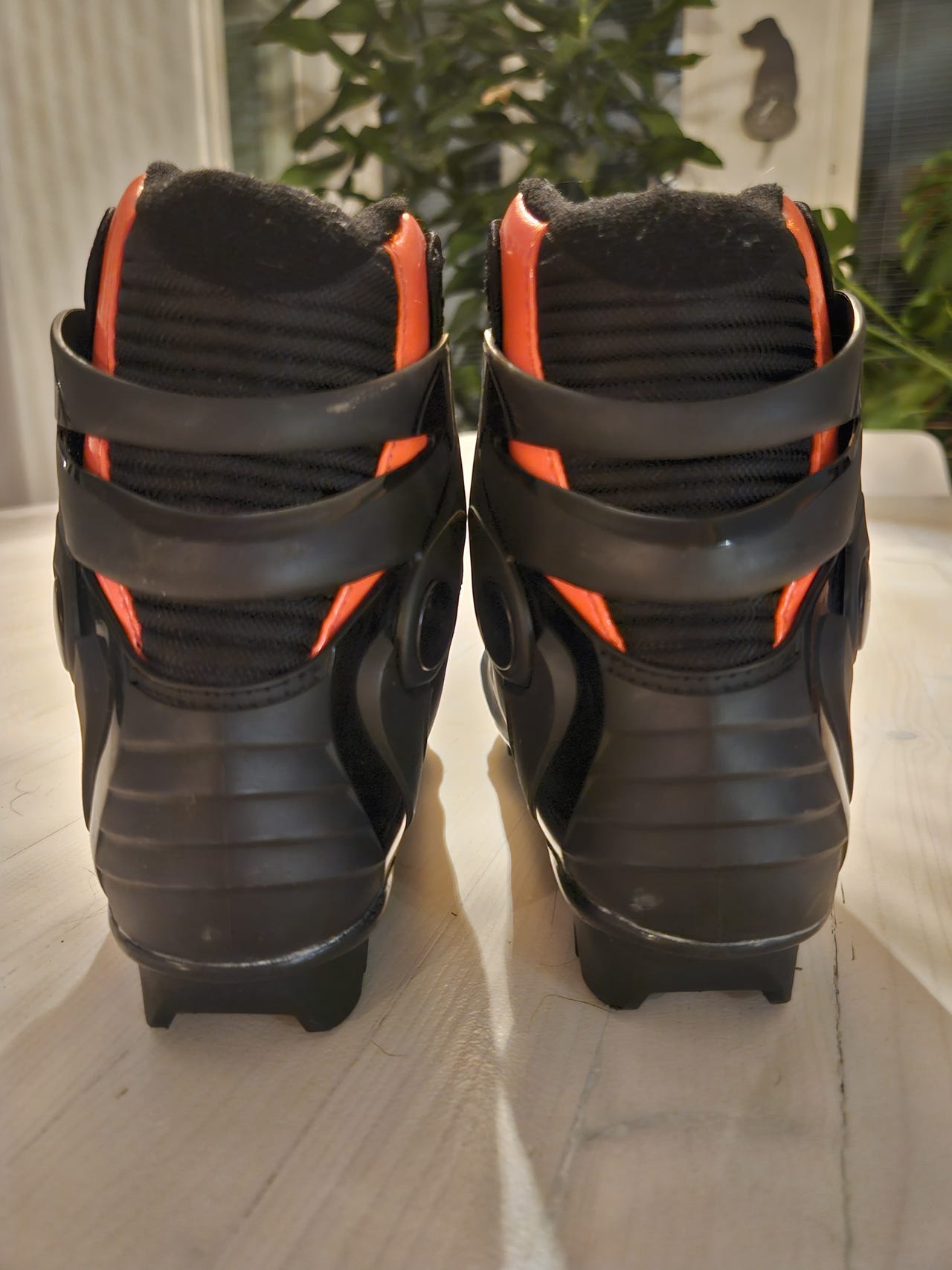 Mono NNN siteillä, koko 34 | Tori