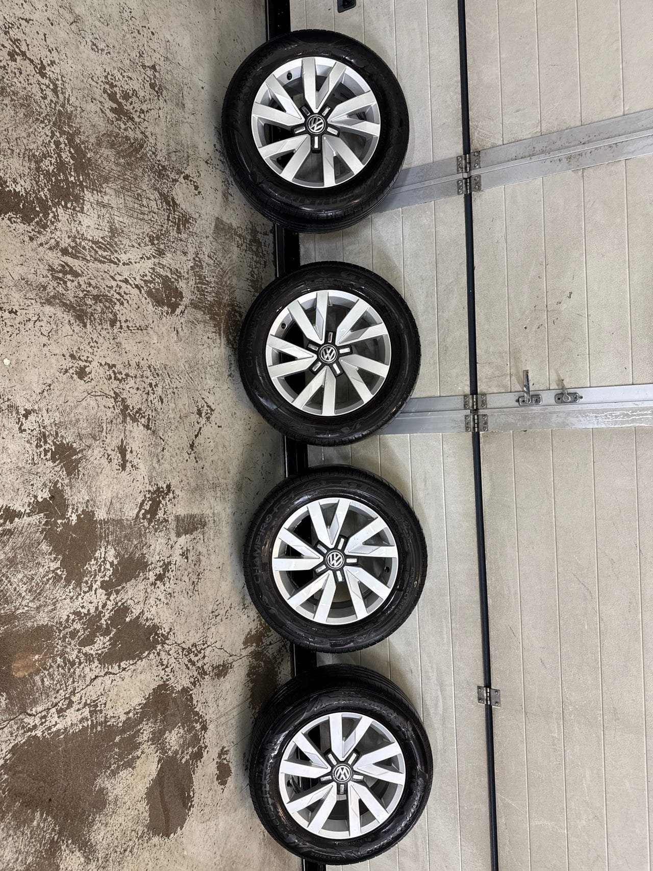 Volkswagen Vanteet 16” orginaalit | Tori