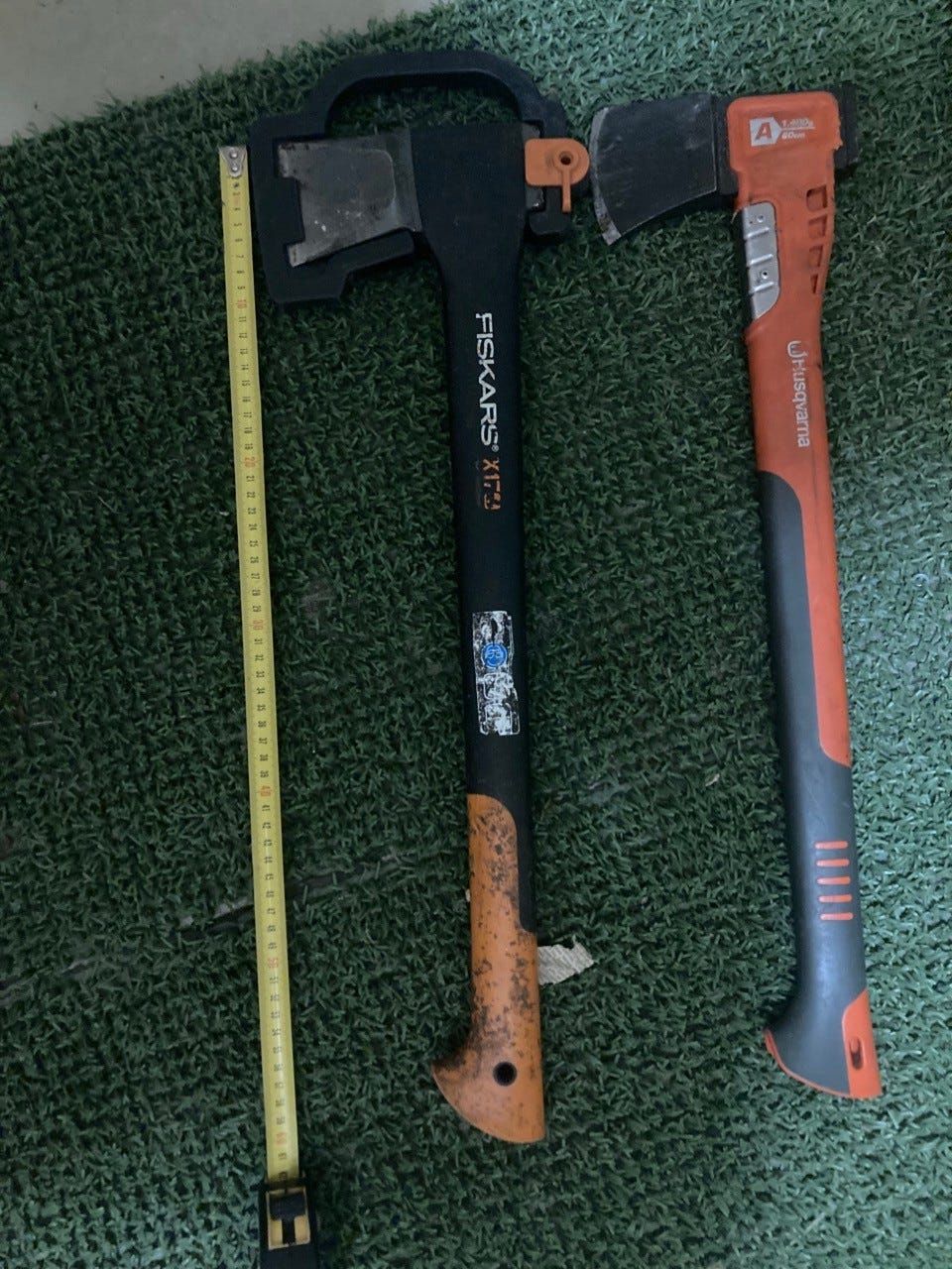 Husqvarna ja Fiskars kirves | Tori