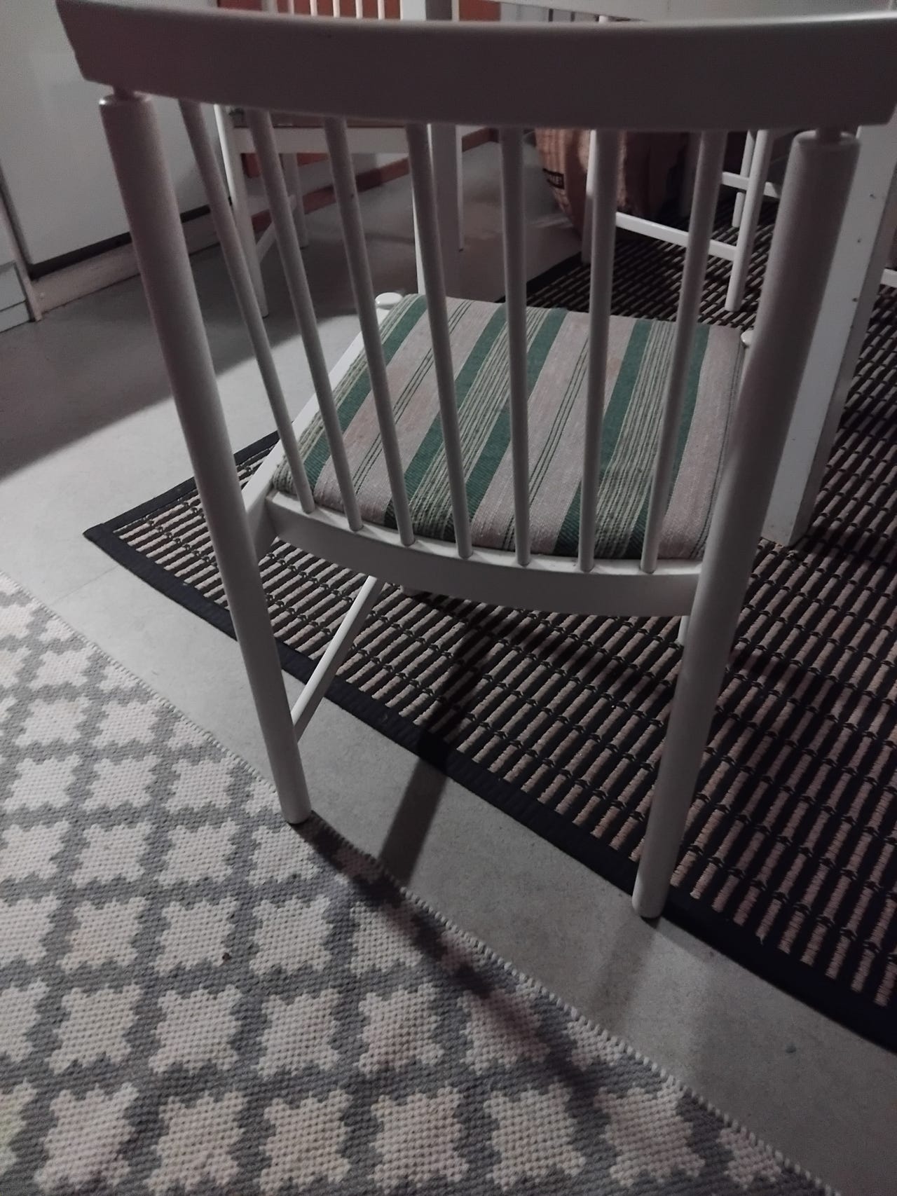 6 kpl ruokapöydän tuoleja | Tori