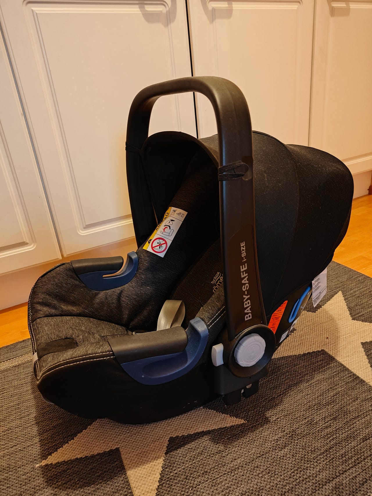 Britax Römer Baby-Safe2 i-Size | Tori