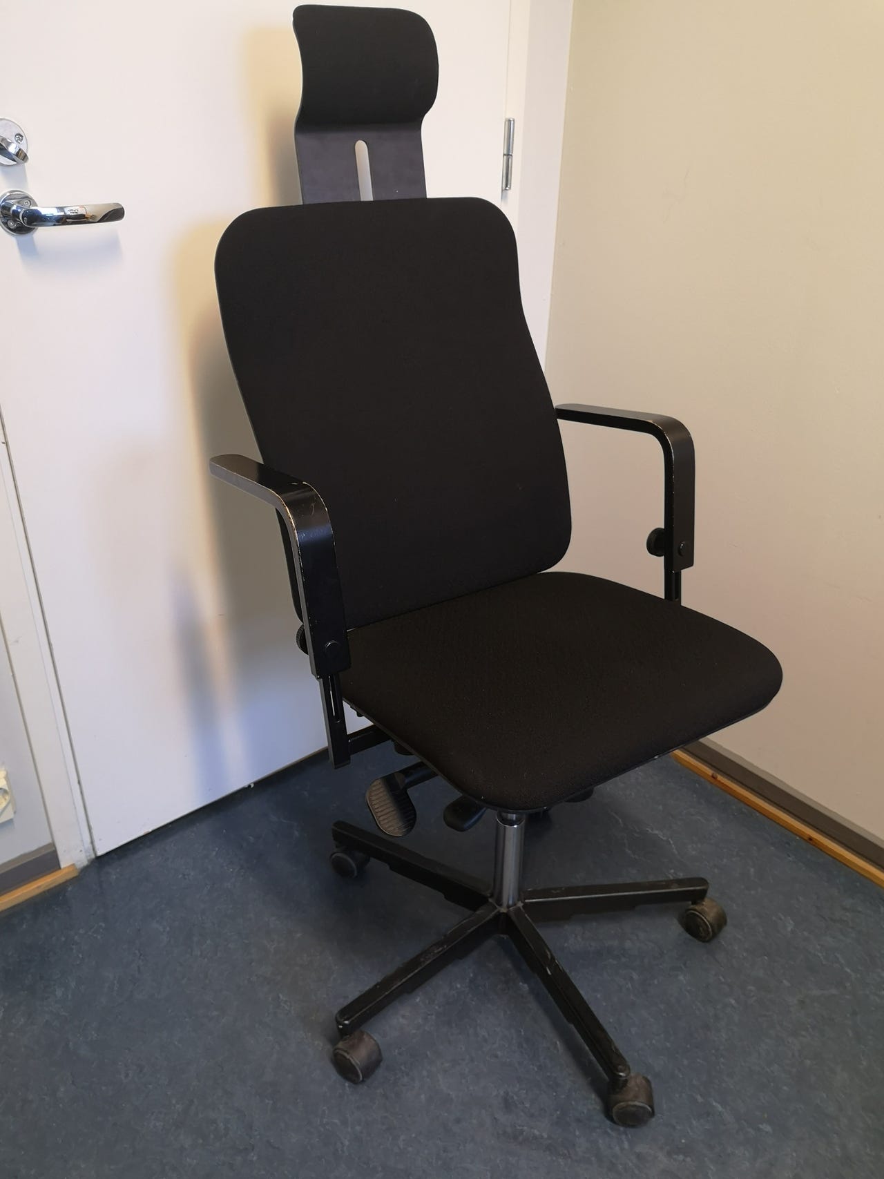 Kukkapuron Avarte Sirkus tuomistotuoli | Tori