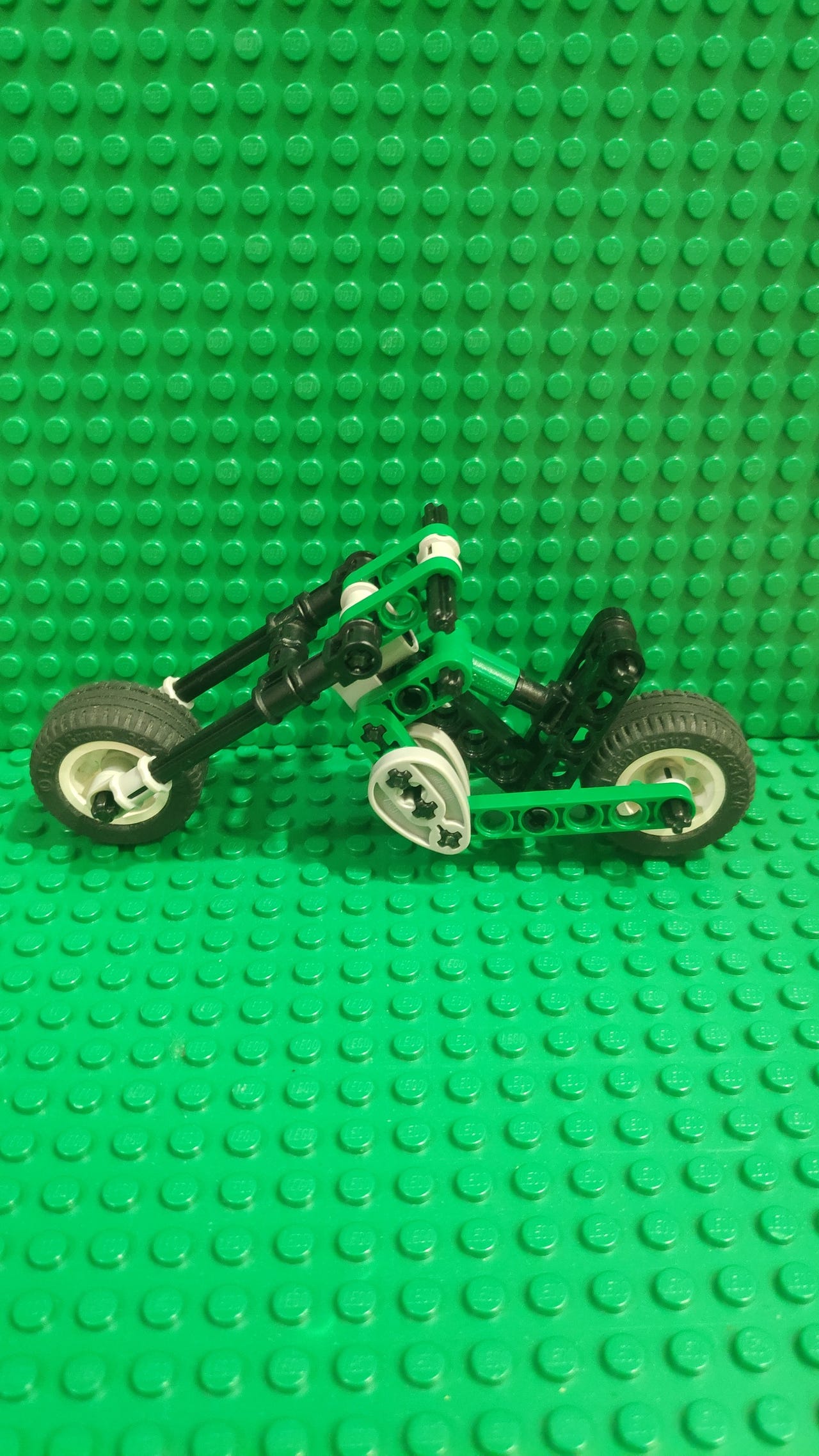 Technic custom cruiser 8208 | Tori