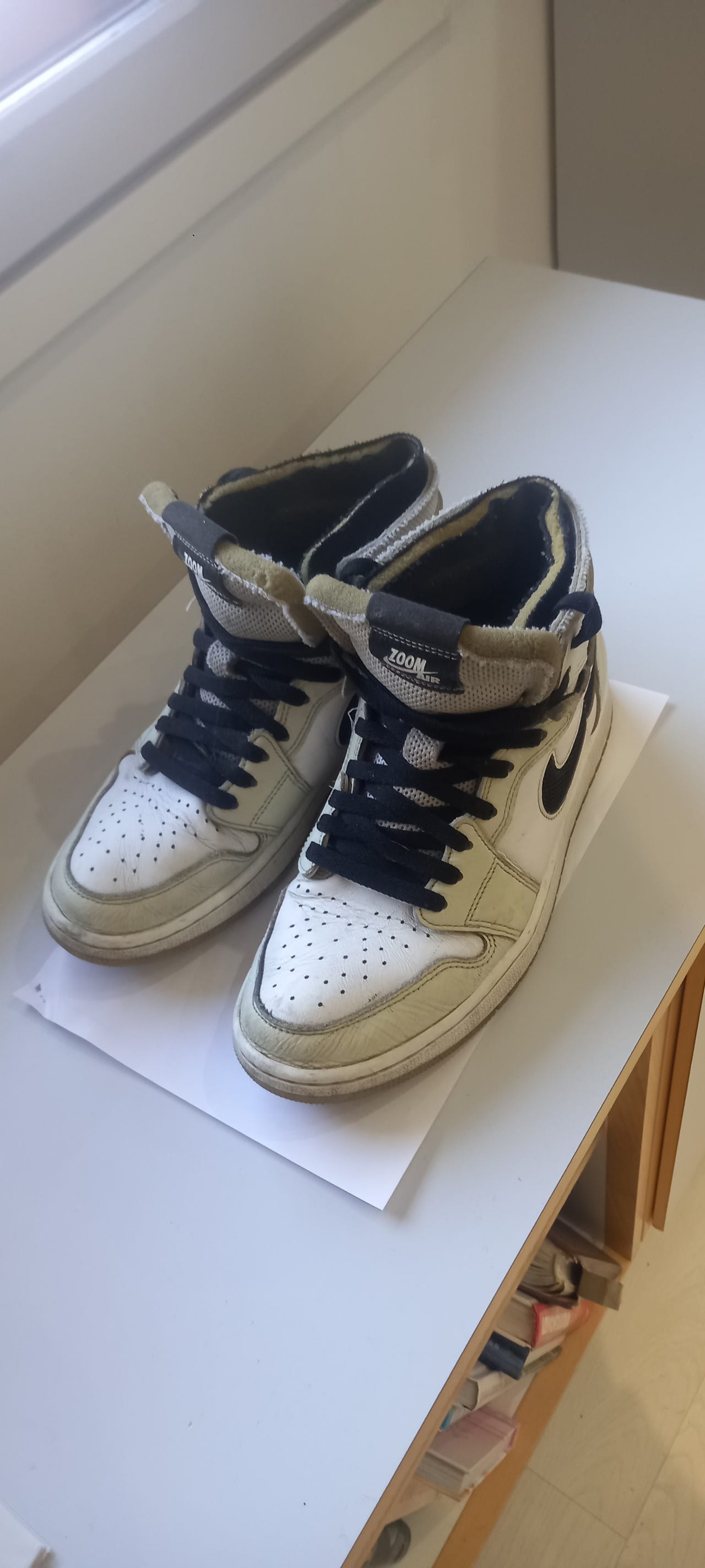 Nike Air Jordan valkoiset koko 42 malli Zoom | Tori