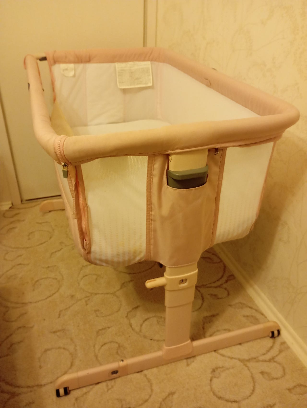 Vaaleanpunainen kehto Chicco | Tori