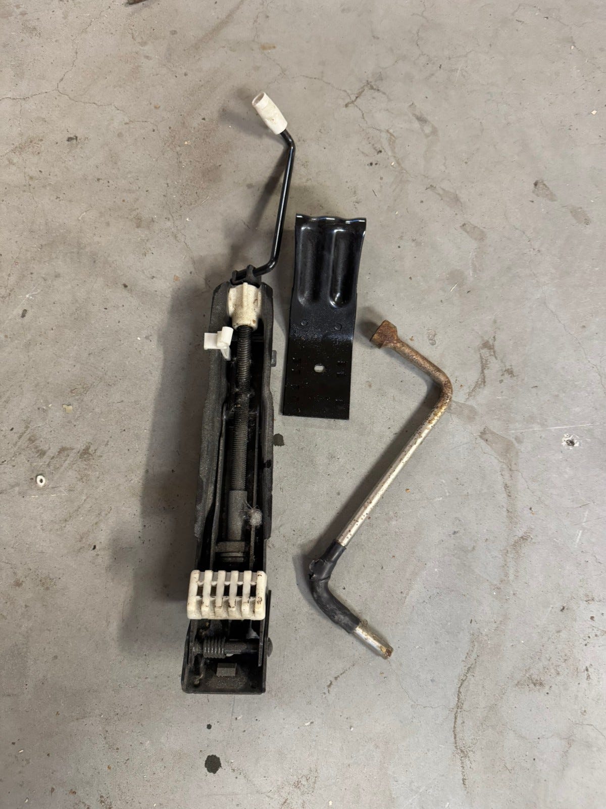 BMW e39 530dA touring 1999 tunkki ja avain | Tori