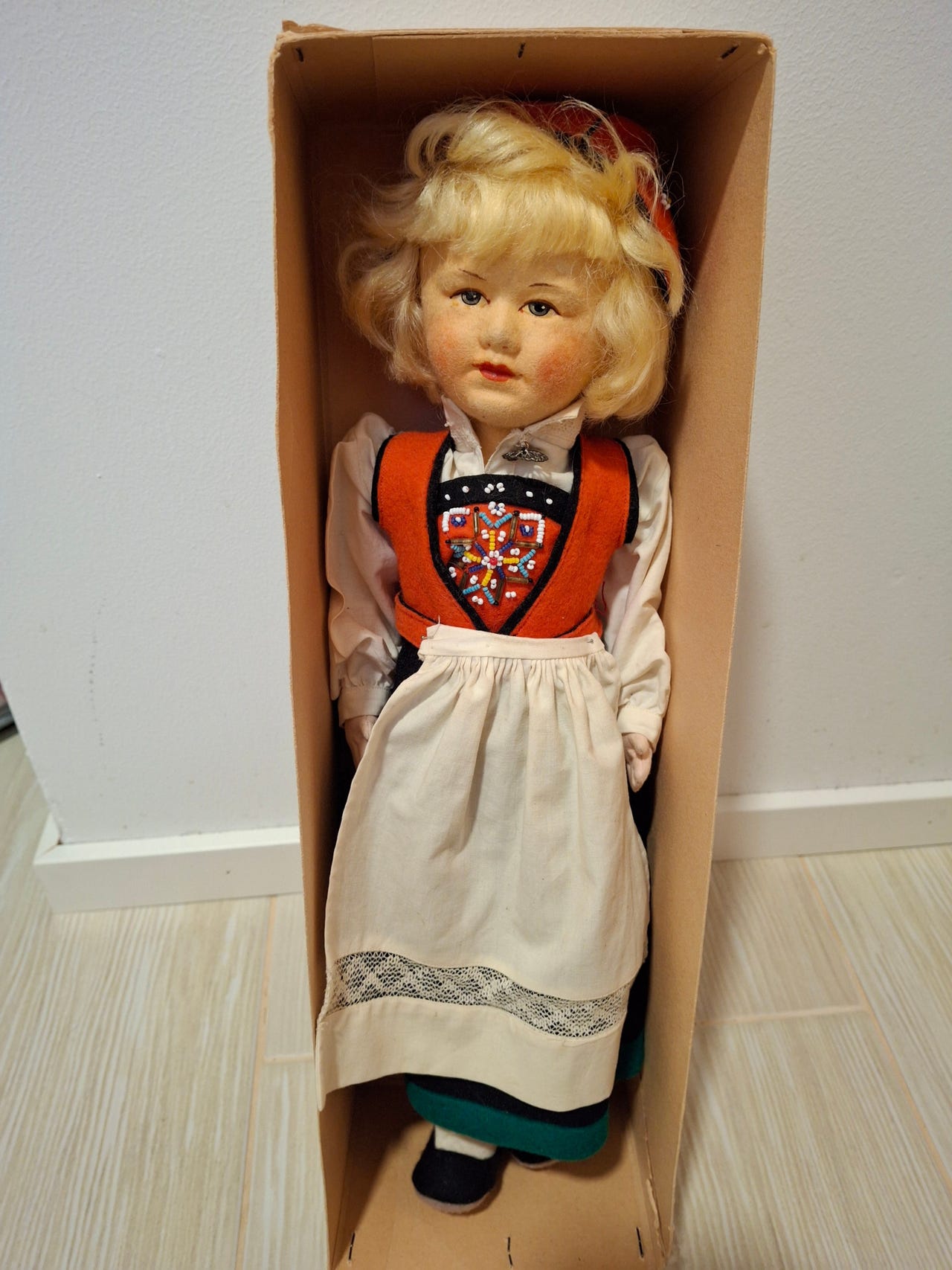 Vanha norjalainen nukke Ronnaug Petterssen | Tori