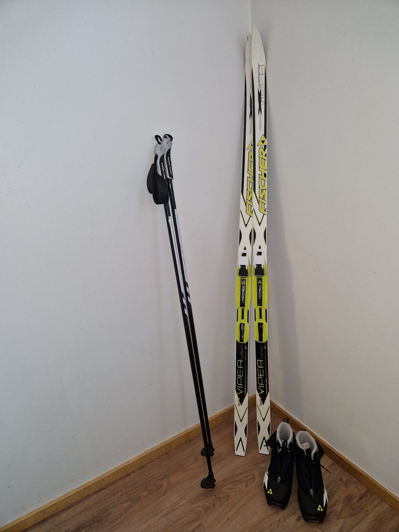 Fischer sukset 147cm, Fischer monot 35, One way sauvat 115cm | Tori