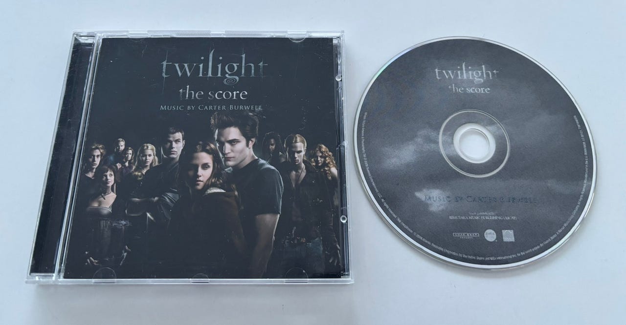 Twilight - The score / Houkutus elokuvan soundtack CD-levy | Tori