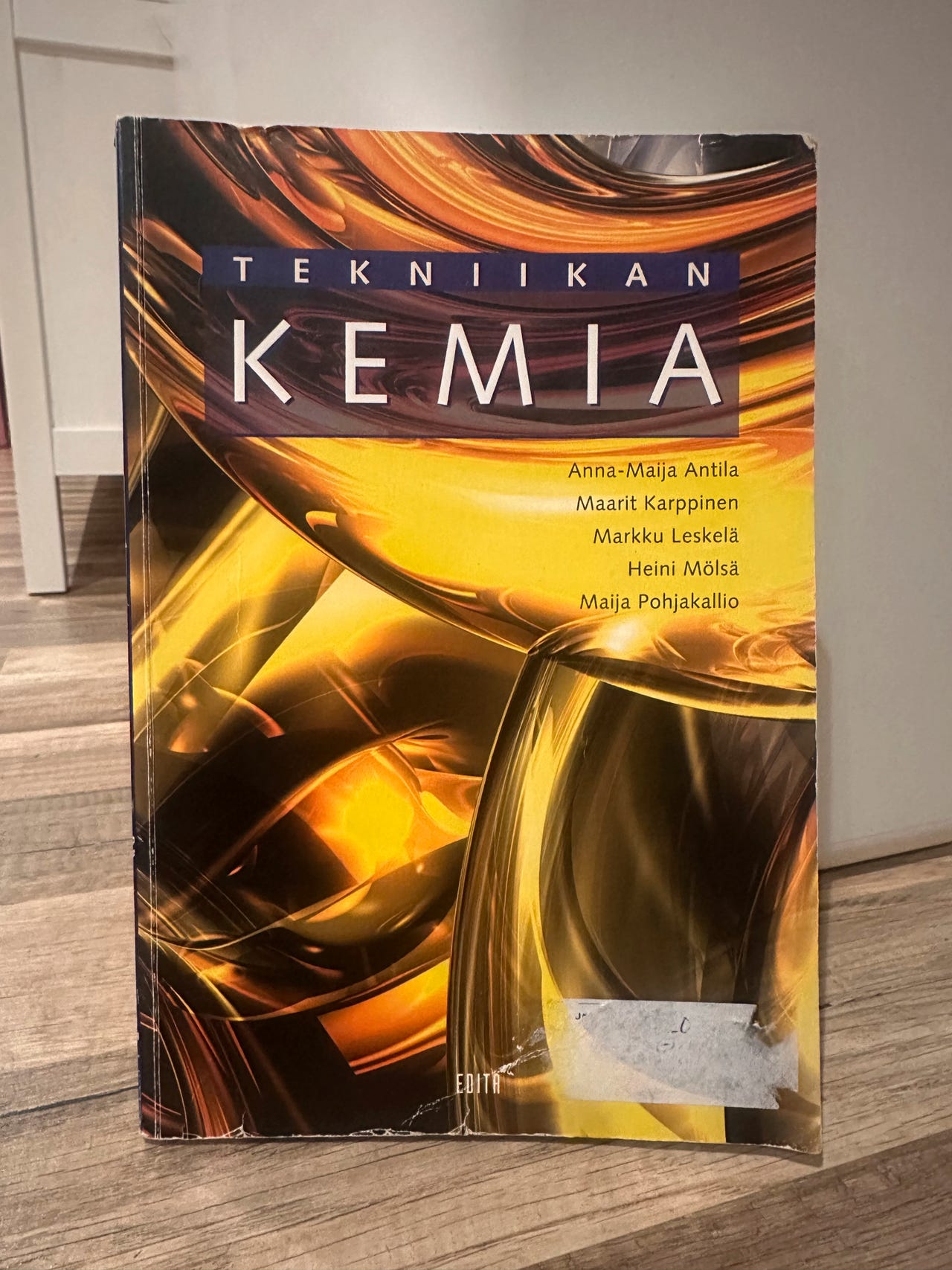 Tekniikan Kemia -kirja | Tori