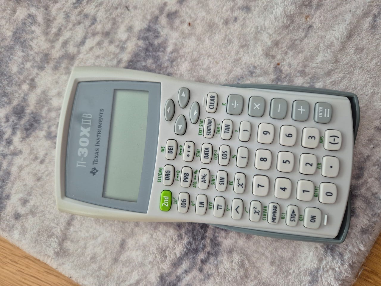 Texas Instruments TI-30X IIB -laskin | Tori
