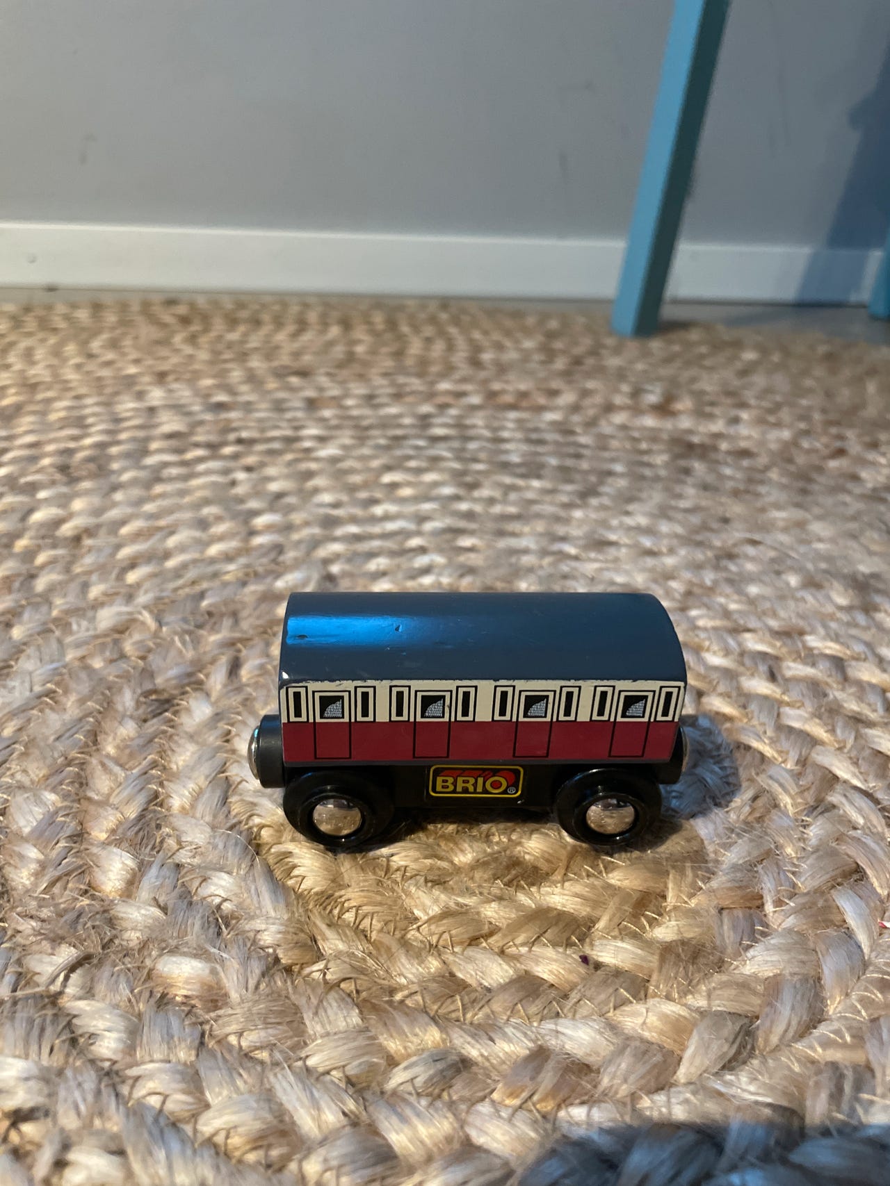 Brio junarata - 33626 Express Coach | Tori