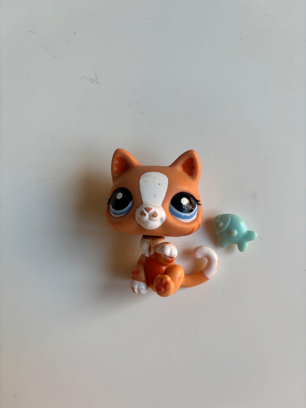 lps special edition kissa littlest pet shop | Tori