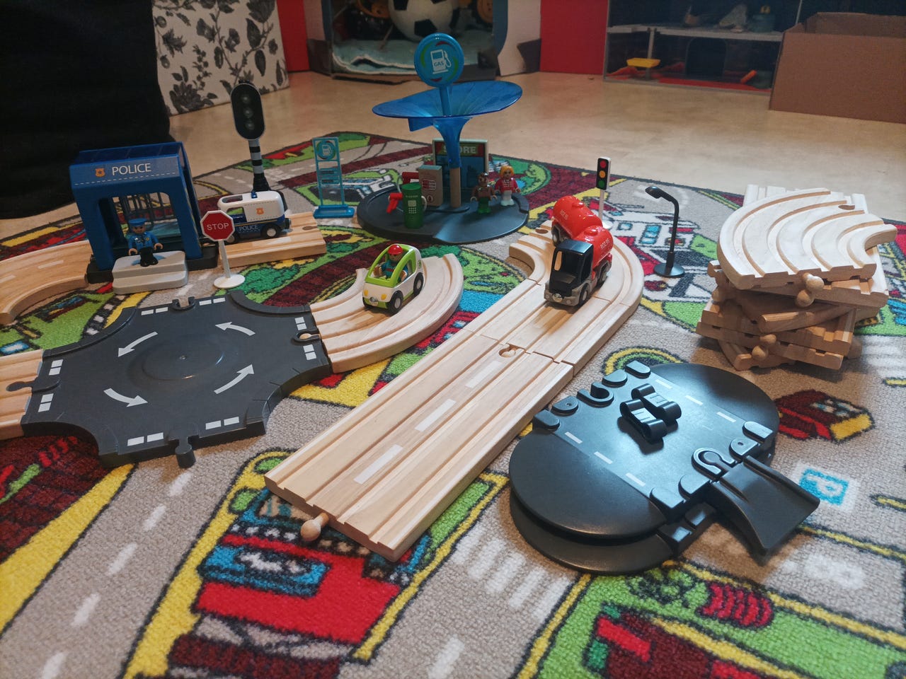 Bensa-asema junarata | Tori