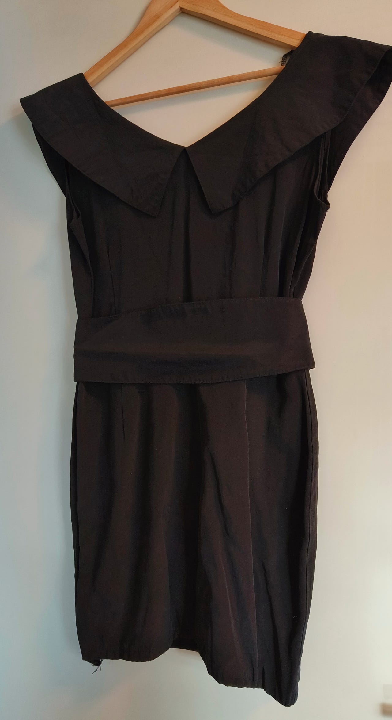 Vintagehenkinen lyhyt musta mekko, 40 | Tori