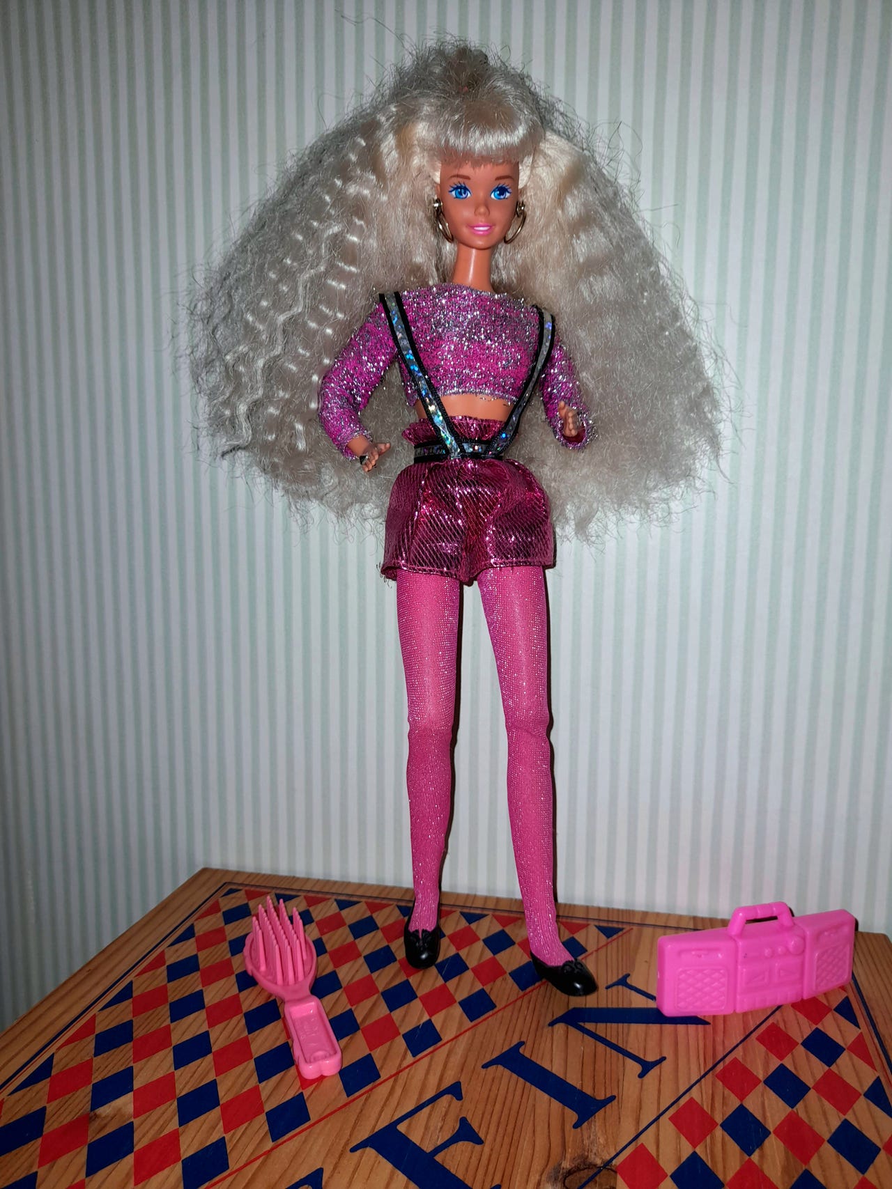Retro Dance moves Barbie - 94 | Tori