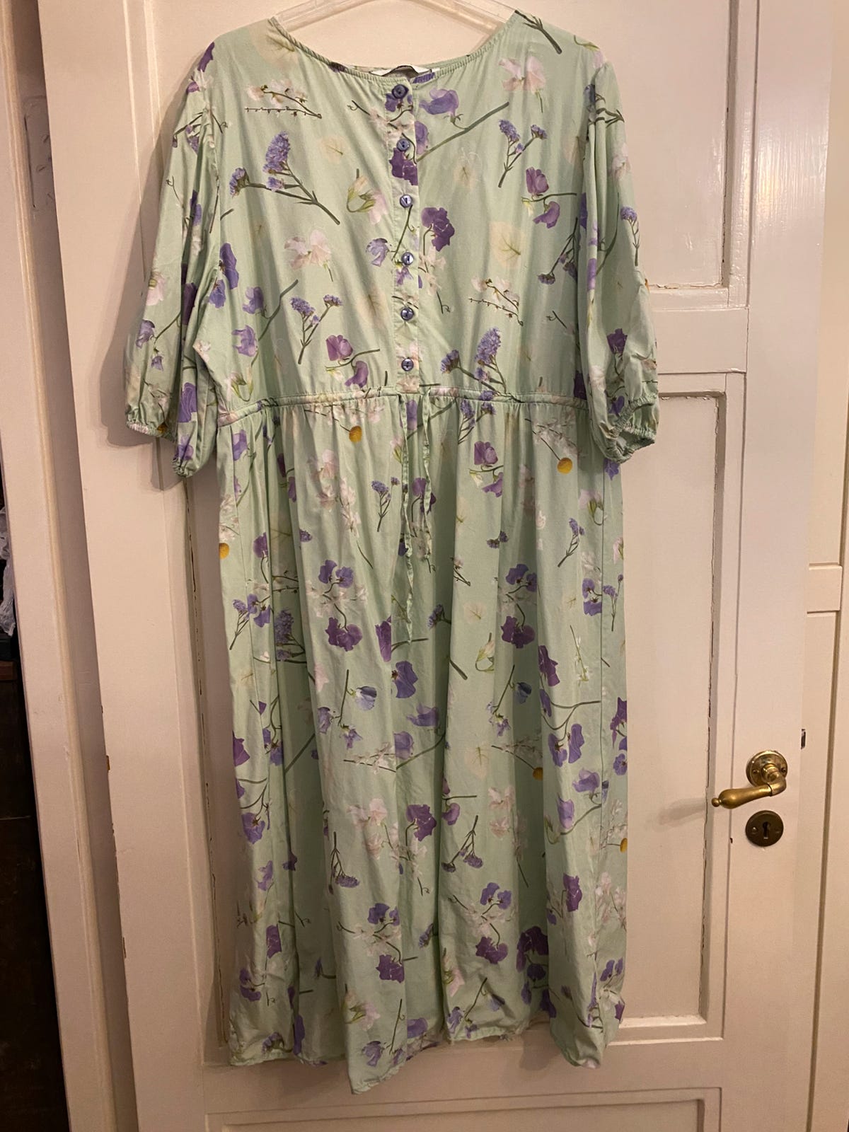 Uhana Design Tune dress mekko mint green XXL | Tori